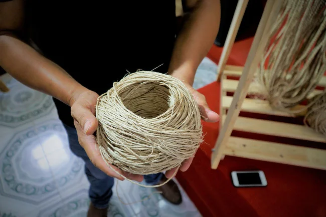 Natural Banana Fiber Extracting Pita - Sustainable & Durable