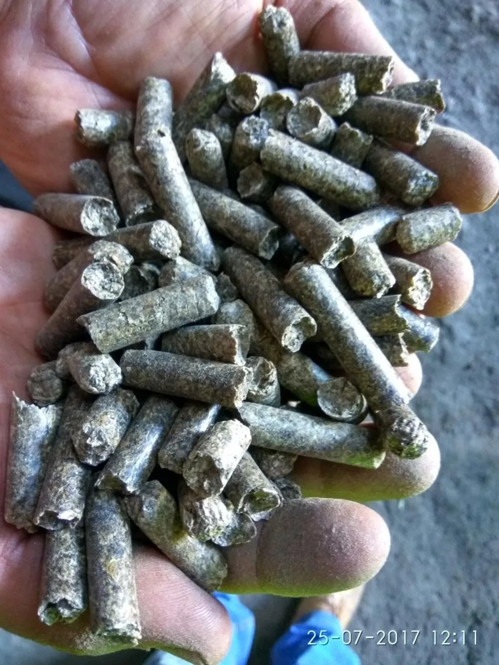 DRIED MOLASSES PELLET - Best Price Molasses in Bulk