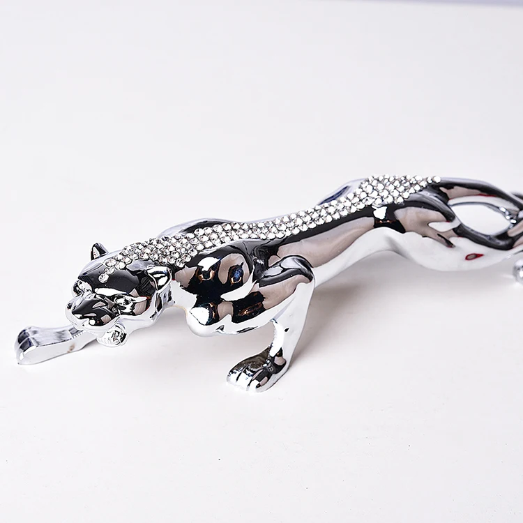 Leopard Ornament Decorations - Elegant Car Dashboard Accessories