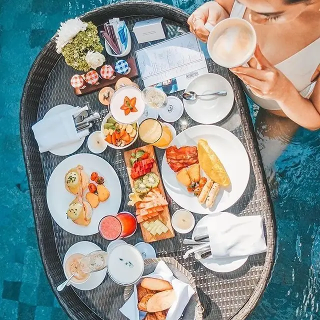 Floating Pool Bar Serving Tray - Perfect for Summer Fun