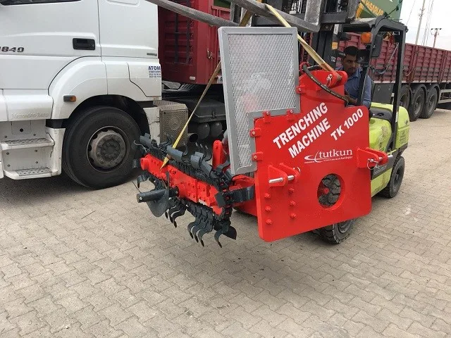 Mini Trencher With 700 Mm Trench Depth For Agricultural Uses - Buy ...