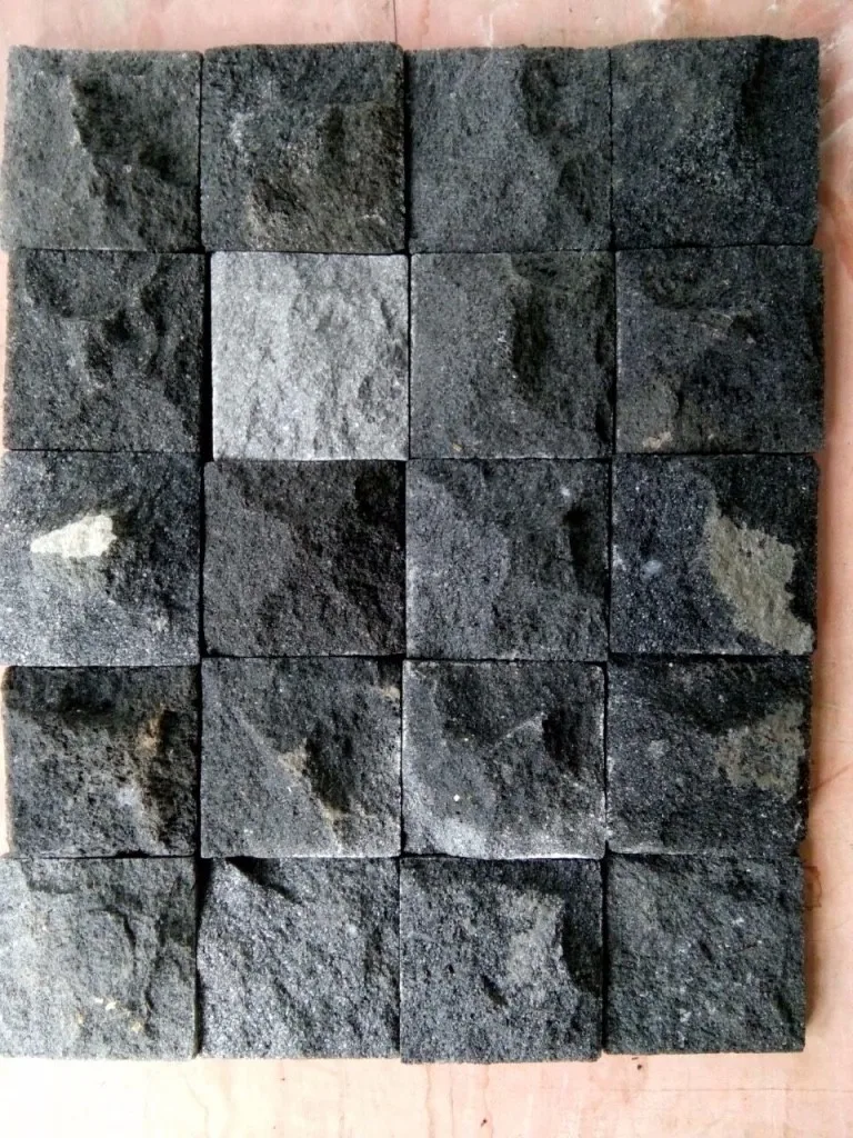 Revestimento Pedra Hitam Bruta 10x10x1 Premiem Quality Rustica Piscinas ...