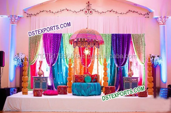 Pakistani Wedding Mehandi Stage/indian Wedding Stage With Colourful ...
