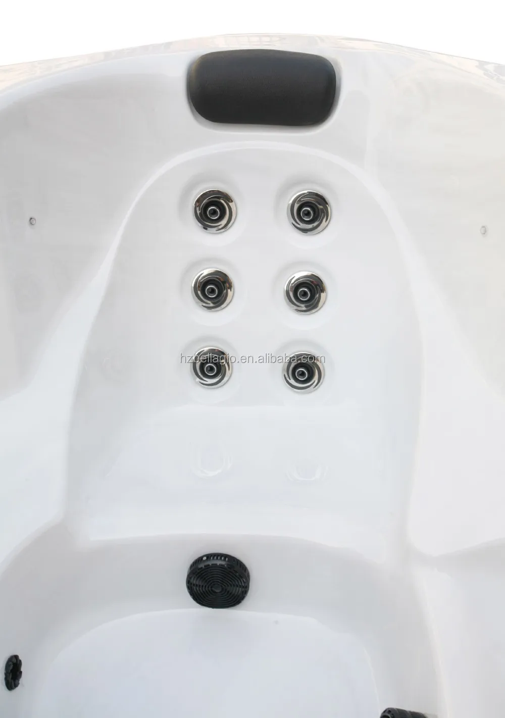 Triangle Spa Luxury Hot Tub,3 Person,Perfect For Apartments Or Gardens ...