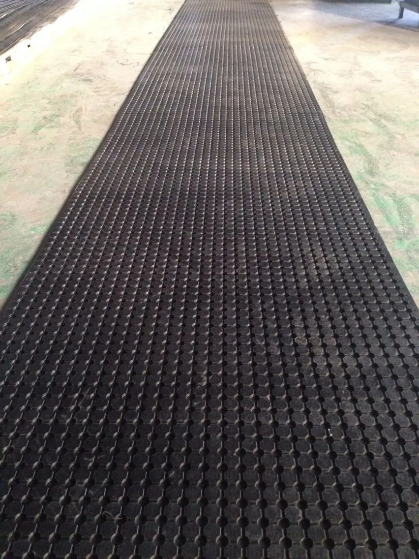 Drainage Holes Design Safety Grid Mattings Rubber Floor Mat For Washing ...