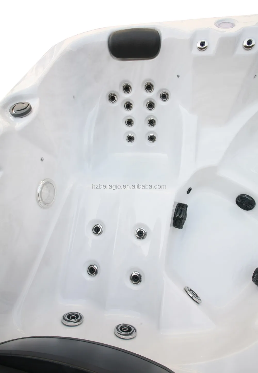 Triangle Spa Luxury Hot Tub,3 Person,Perfect For Apartments Or Gardens ...
