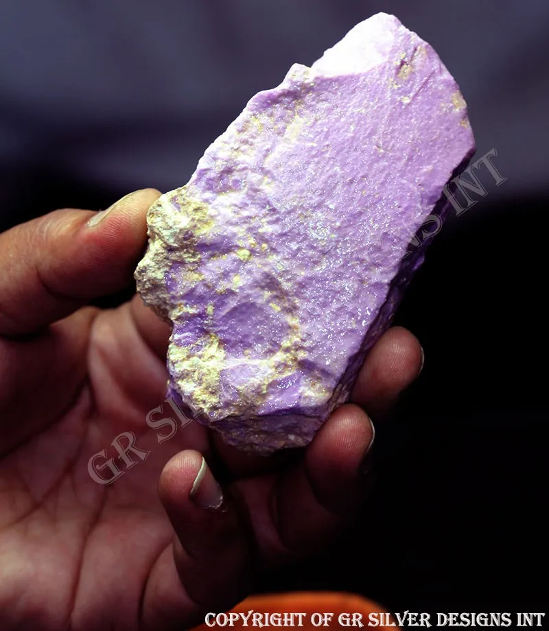 Dark Color Natural Phosphosiderite Purple Rough Gemstones Manufacturer ...