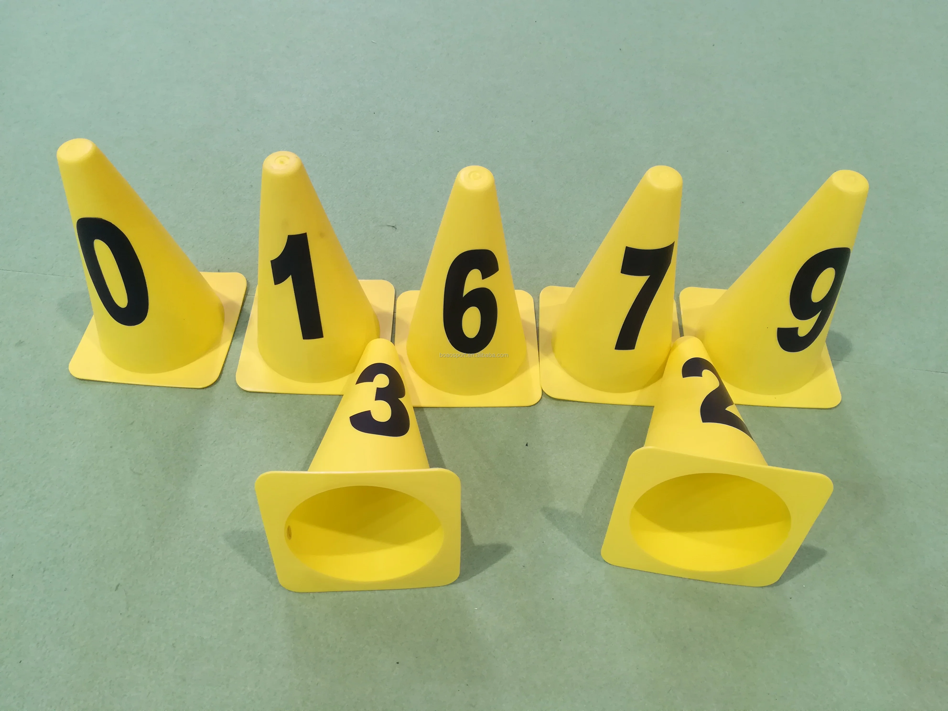 Soccer Speed Training - Agility Marker Cones with Numbers