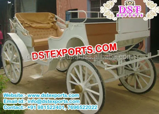 Horse Drawn Victoria Carriage - Elegant Wedding Transport
