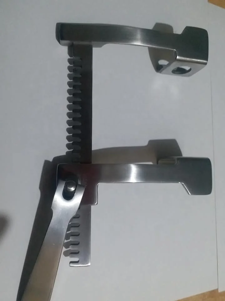 Finochietto Rib Spreaders High Quality Cnc Made - Buy Finochieto Rib ...