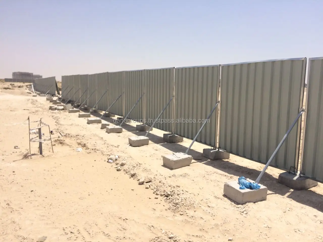 Construction Site Fence Shinko Hoarding Panels Supplier in Dubai, Ajman ...