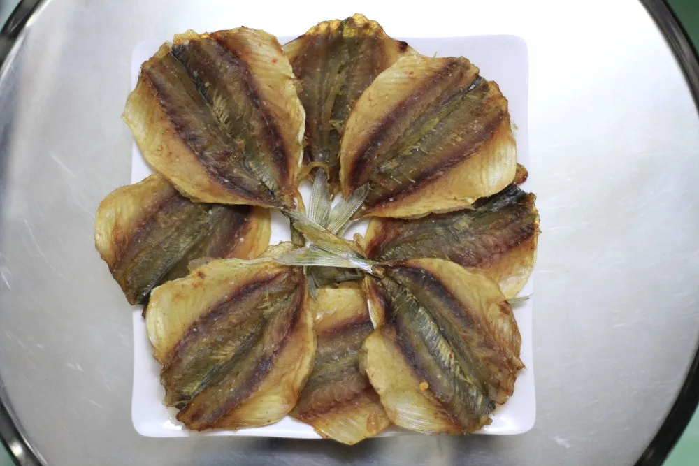 Dry Yellow Stripe Trevally Fish - Export Standard Ms Holiday
