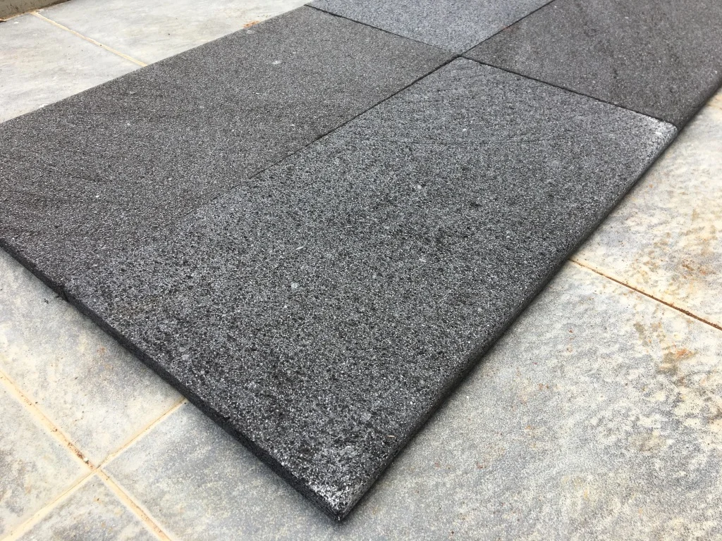 Pedra Hitam Naturais Bali - Durable and Stylish Tiles