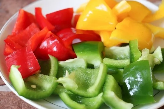Dried Red and Yellow Bell Pepper Slices - Sweet Capsicum Cubes for Bulk ...