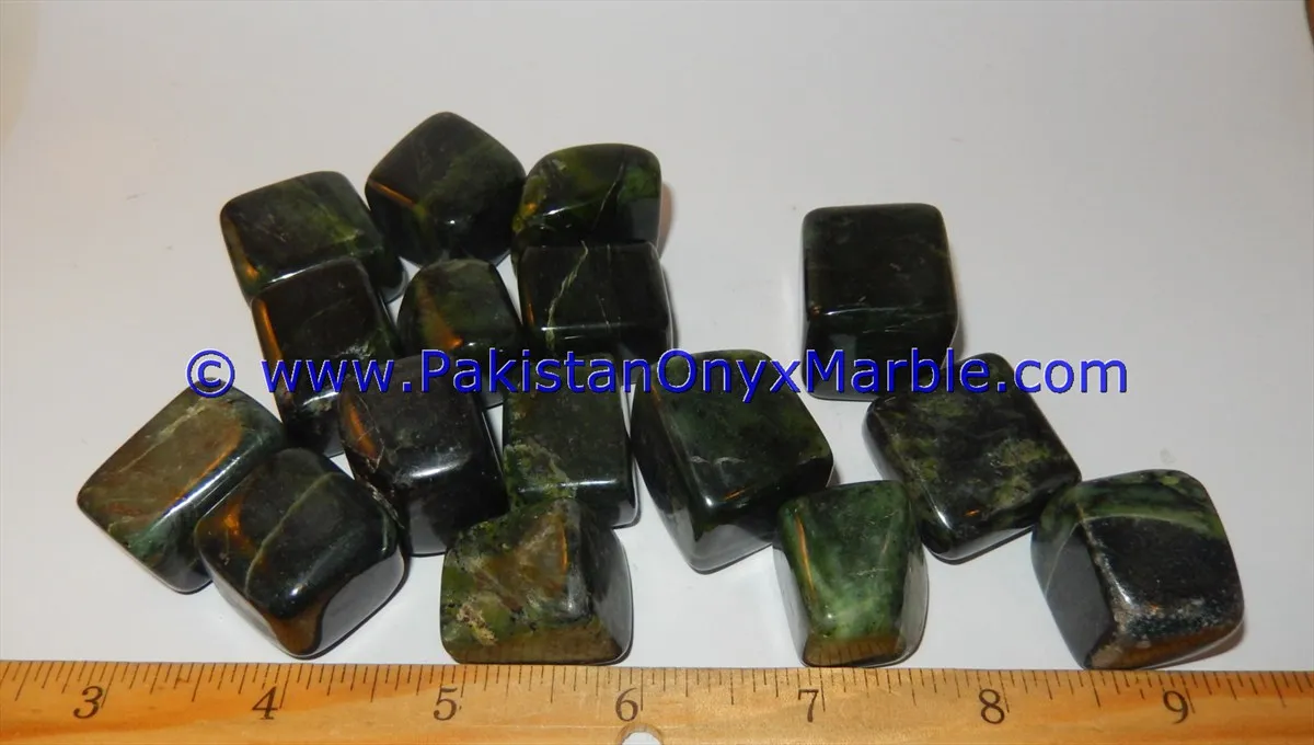 Tumbled Green Jade "nephrite" (pakistan) - Mineral Gemstones