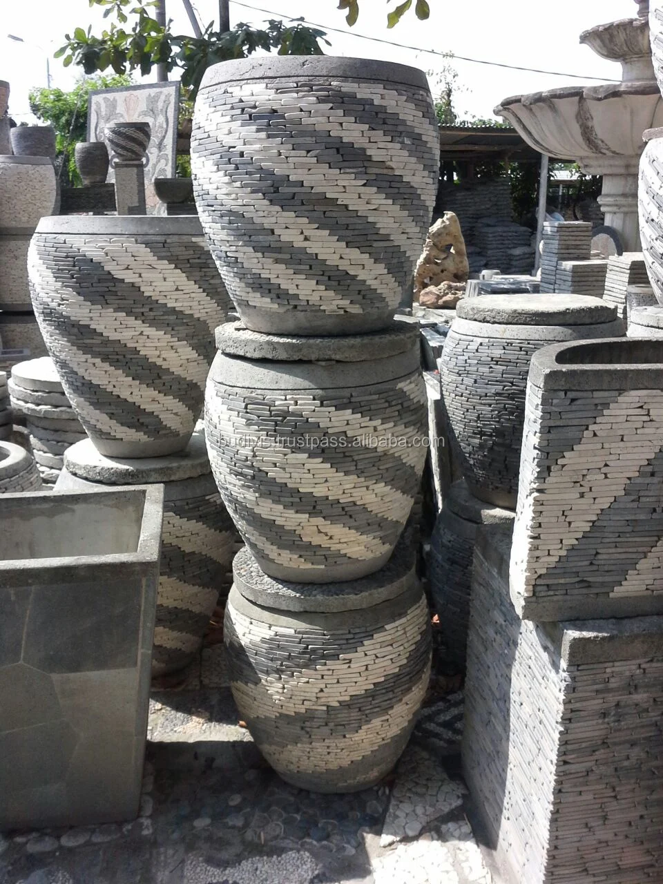 Best Selling Bali Pot Stone Natural Handmade Home Garden