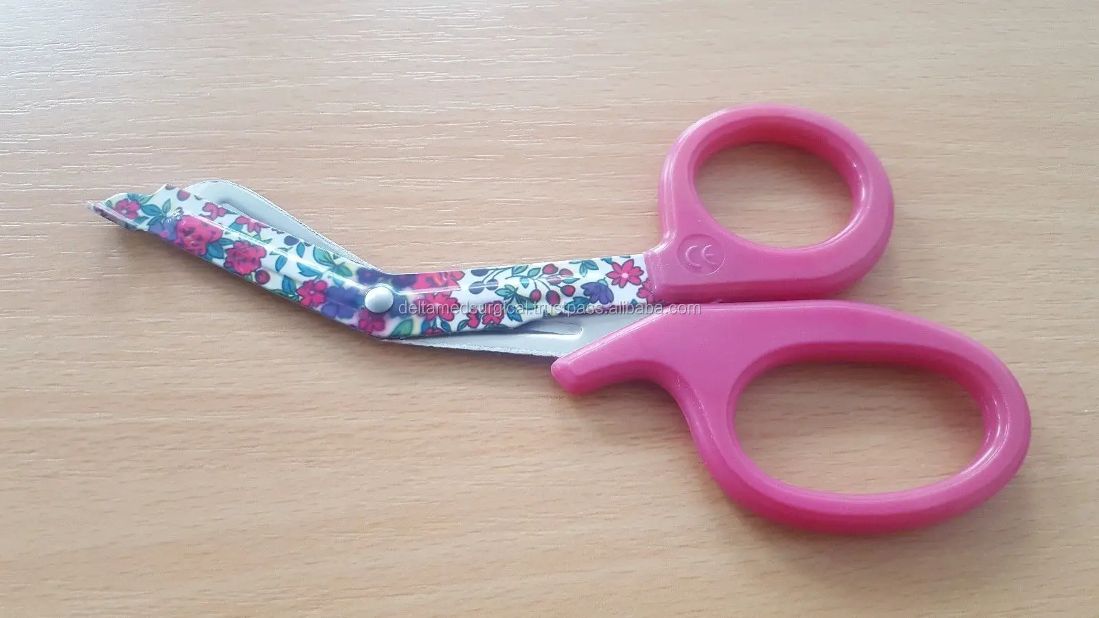 Gunting Utilitas 7 Inci Emt Gunting Perawat Medis Gunting Perban Dokter ...