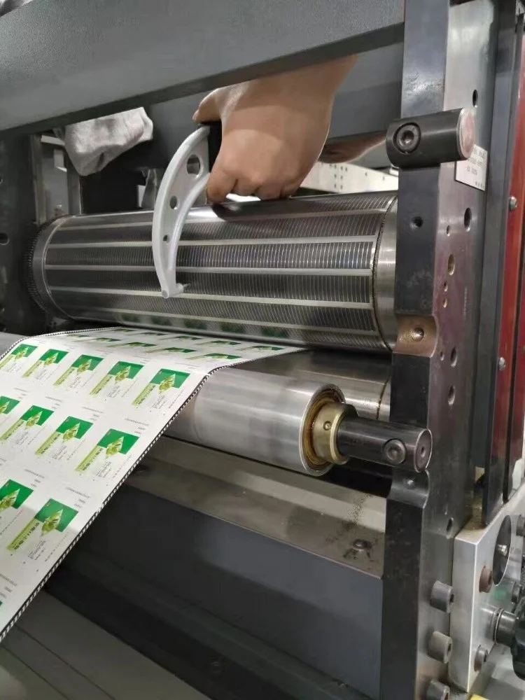 Máquina Rotativa De Troquelado Con Etiqueta De Código De Barras ...