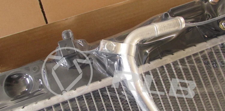 High Quality Plastic Tank Radiator For Hiace 2tr/5le Engine 16400-75471 ...