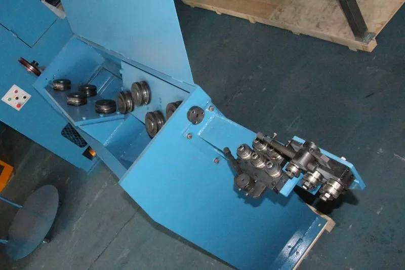 Steel Wire Mechanical Descaling Machine - Buy Carbon Steel Wire ...