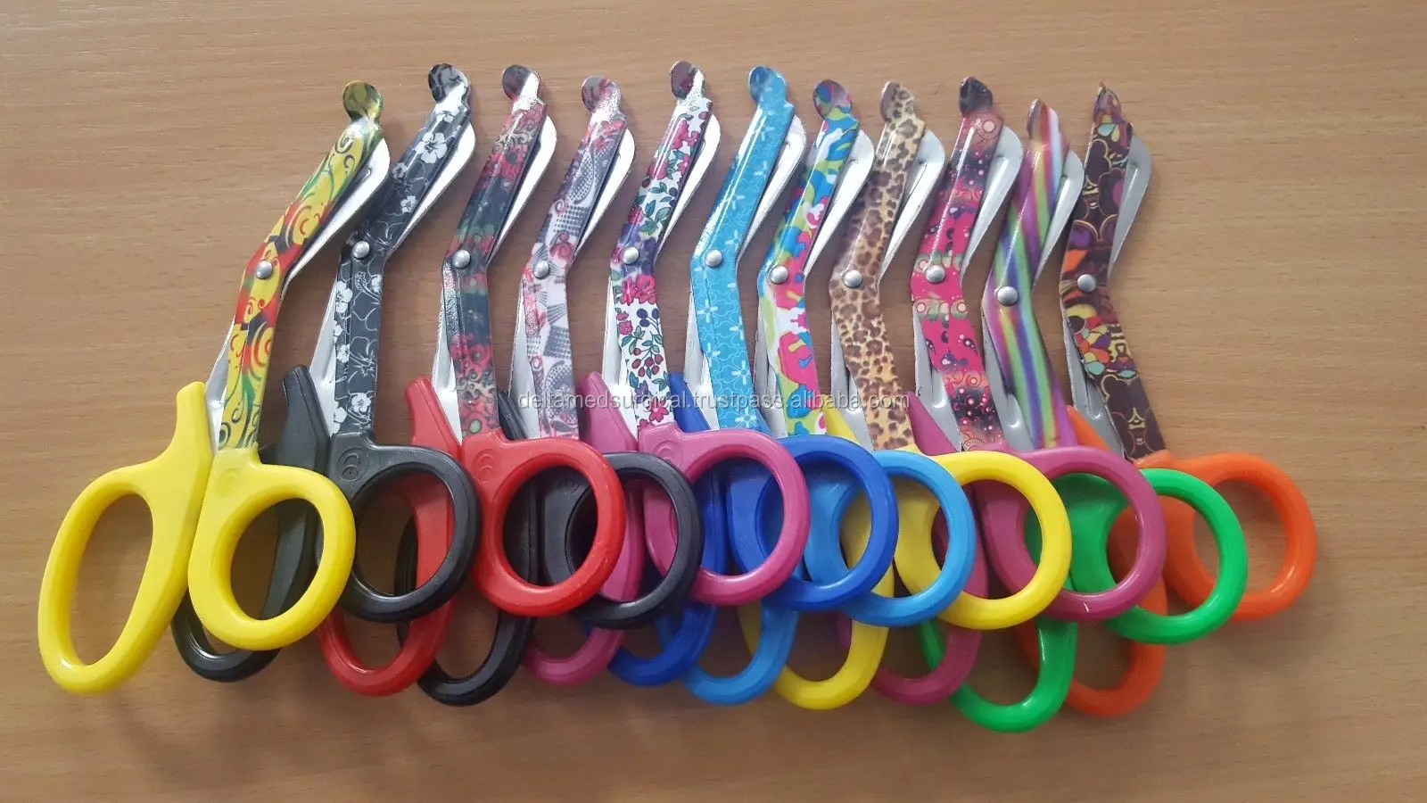 Gunting Utilitas 7 Inci Emt Gunting Perawat Medis Gunting Perban Dokter ...