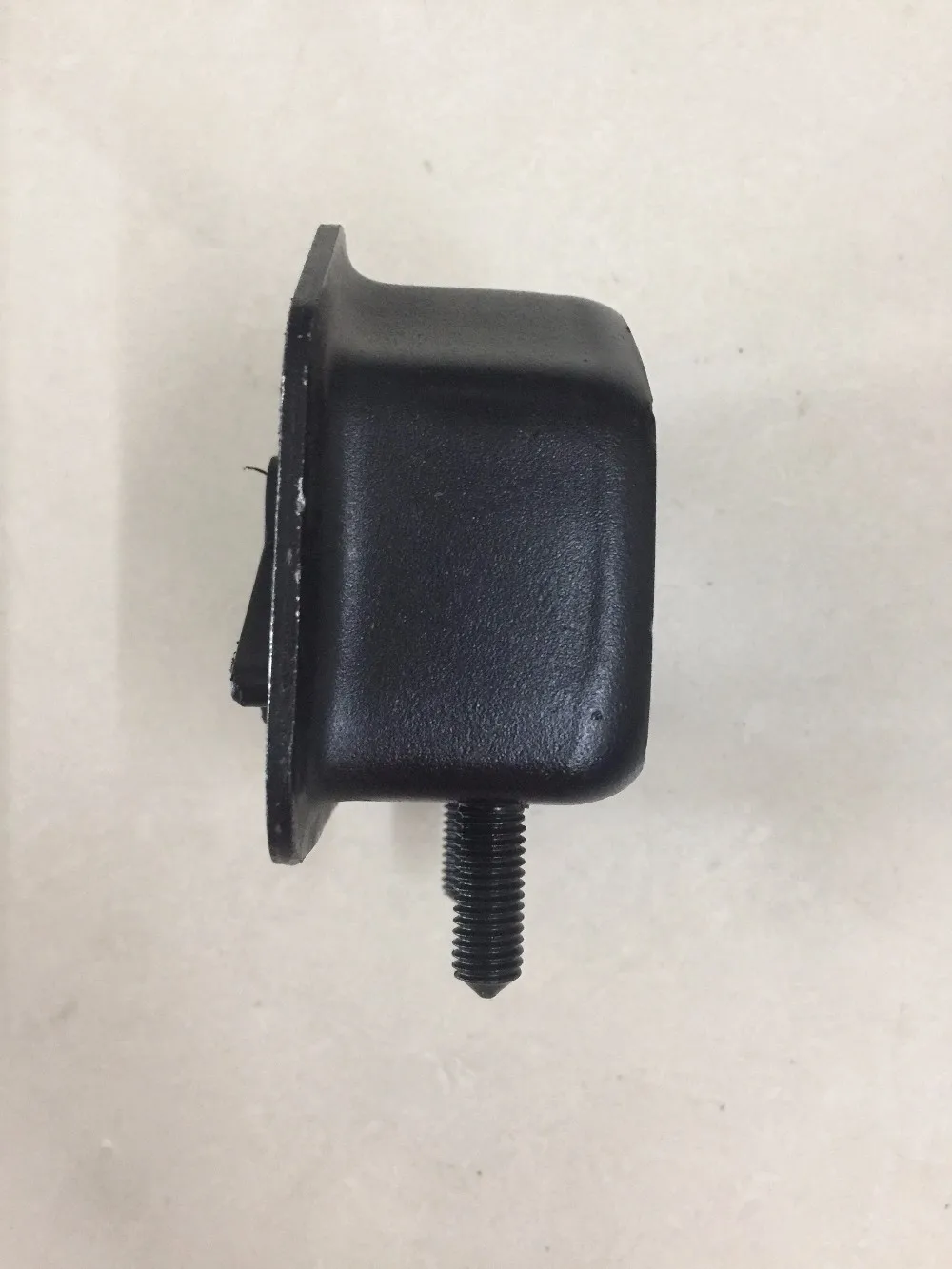 Engine Mount 90250348 for Daewoo Lanos - Durable & Reliable