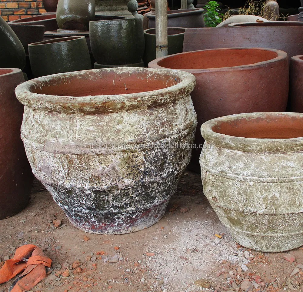 Large Terracotta Pots - Perfect for Outdoor Garden Decor