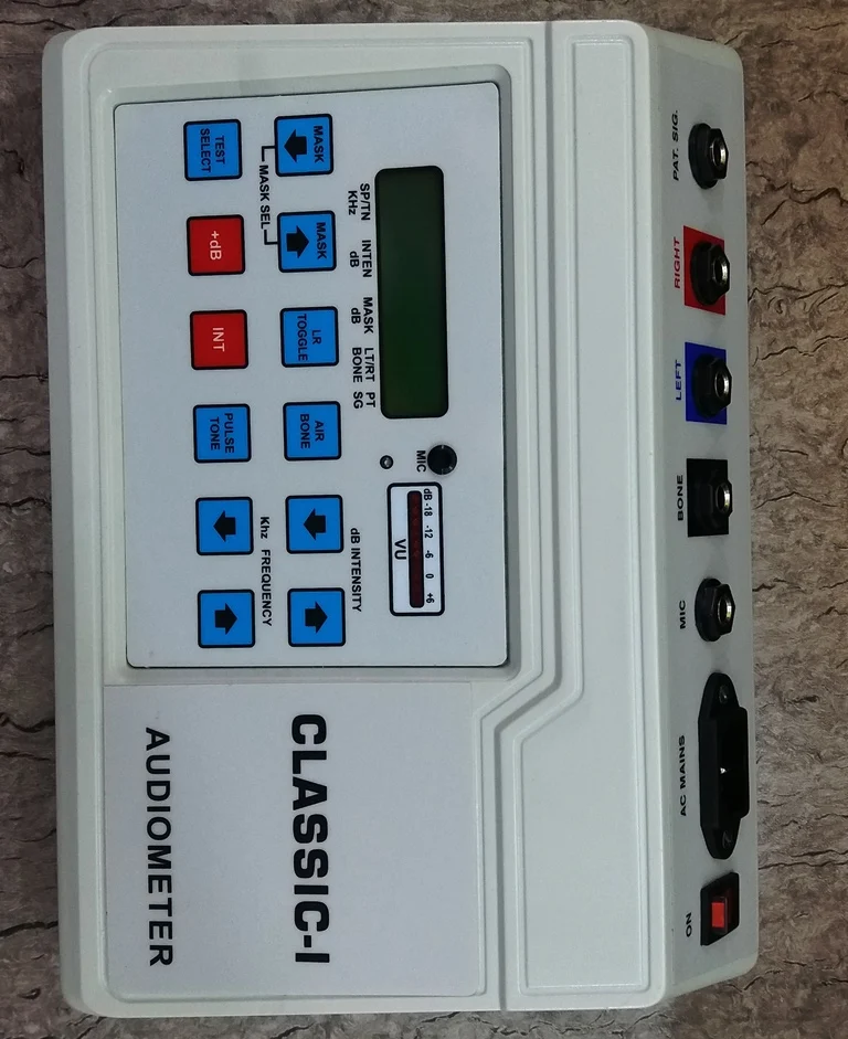 high quality hearing testing audiometer triveni classic audiometer ...