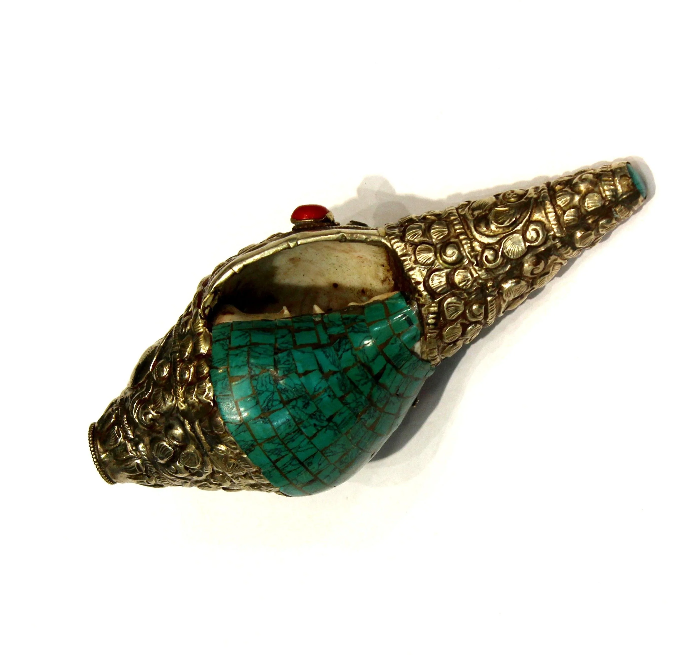 Small Handcrafted Blowing Conch Shell Organic Material Rudra Gems ...