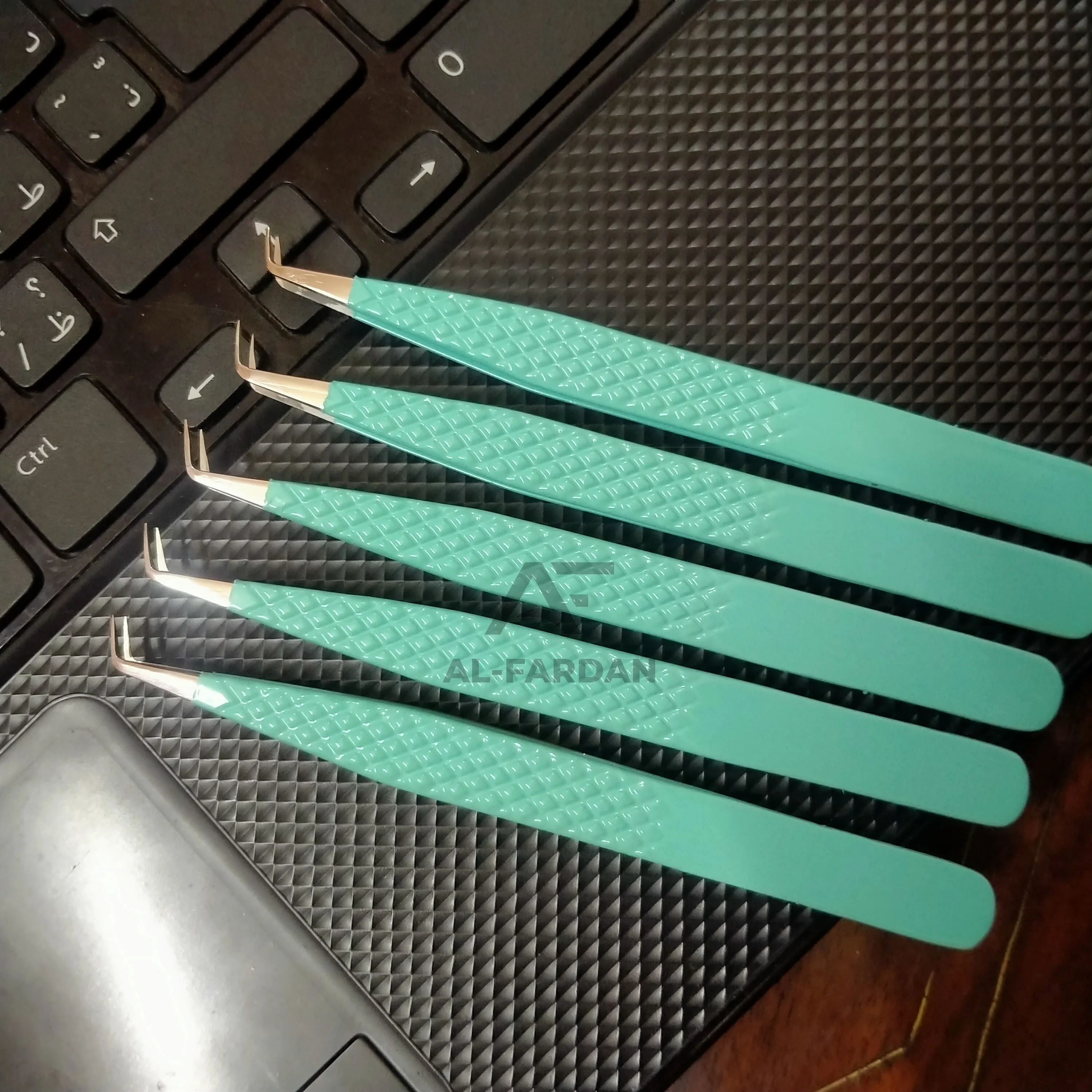 90 Degree Teal Green Color Pastel Eyelash Extension Tweezers