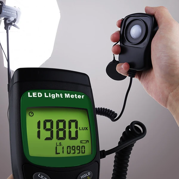 Handheld Lux Meter Photometer - Professional Illuminance