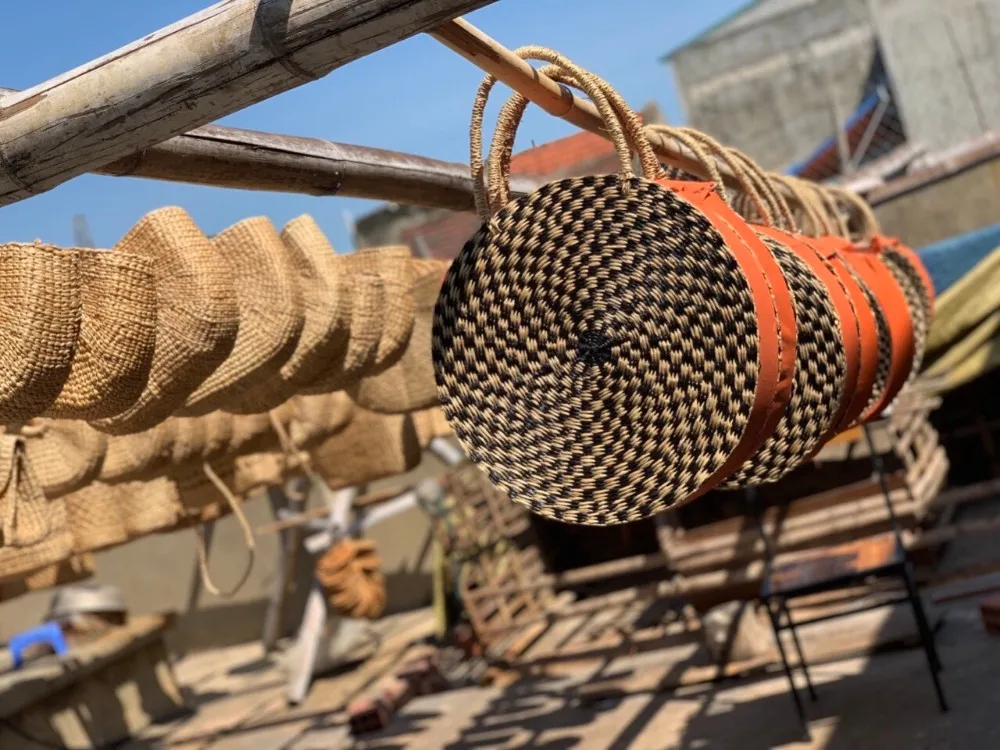 Shop Our Handmade Natural Coconut Shell Purse - Unique Design