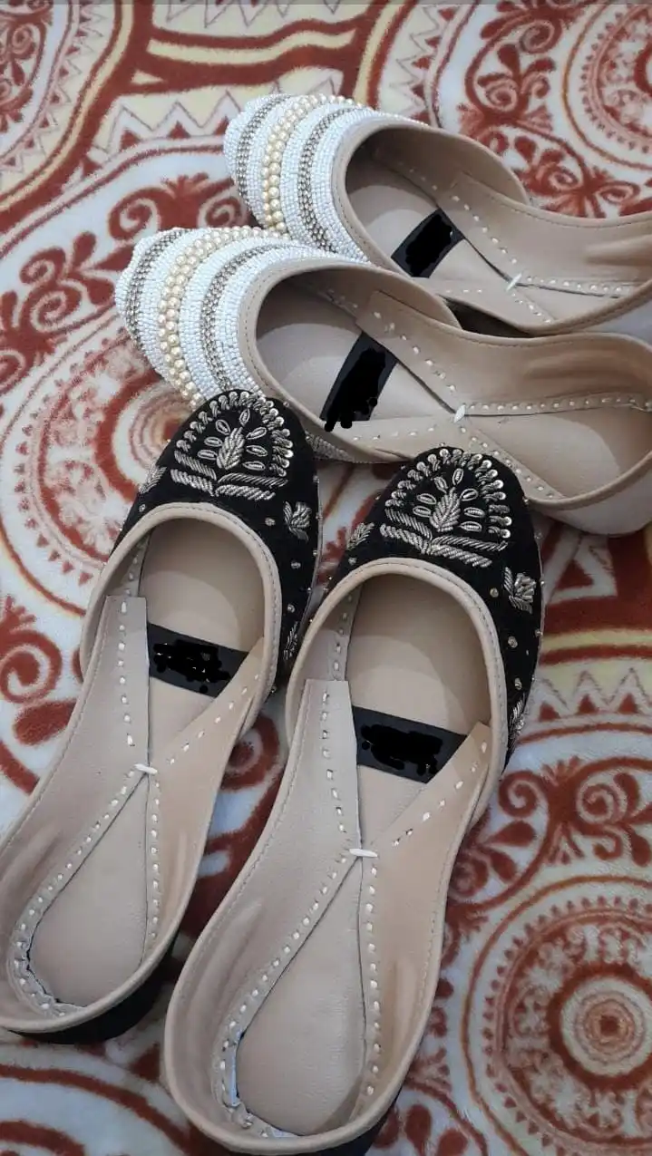 Women's Traditional Handmade Khussa Wedding Bridal Mojari