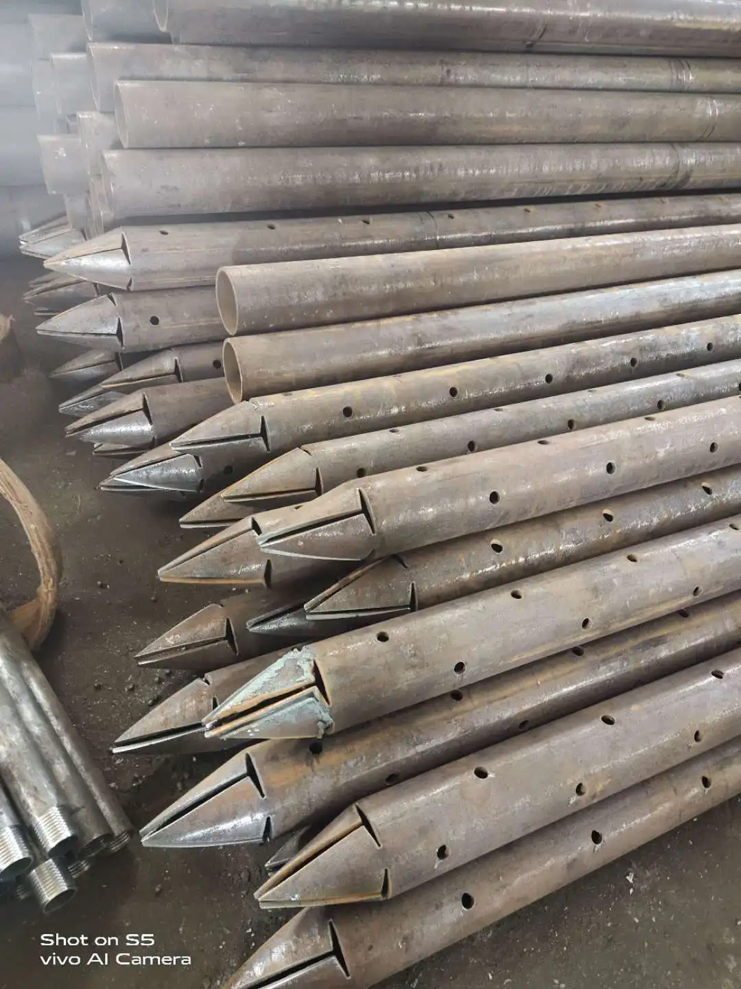 Umbrella Pipe - 2 Inch Carbon Steel Grouting Pipe for Tunneling