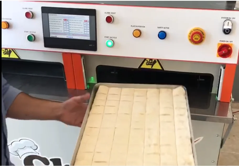 High Efficiency Baklava Cutter - Machine Baklawa Turkey