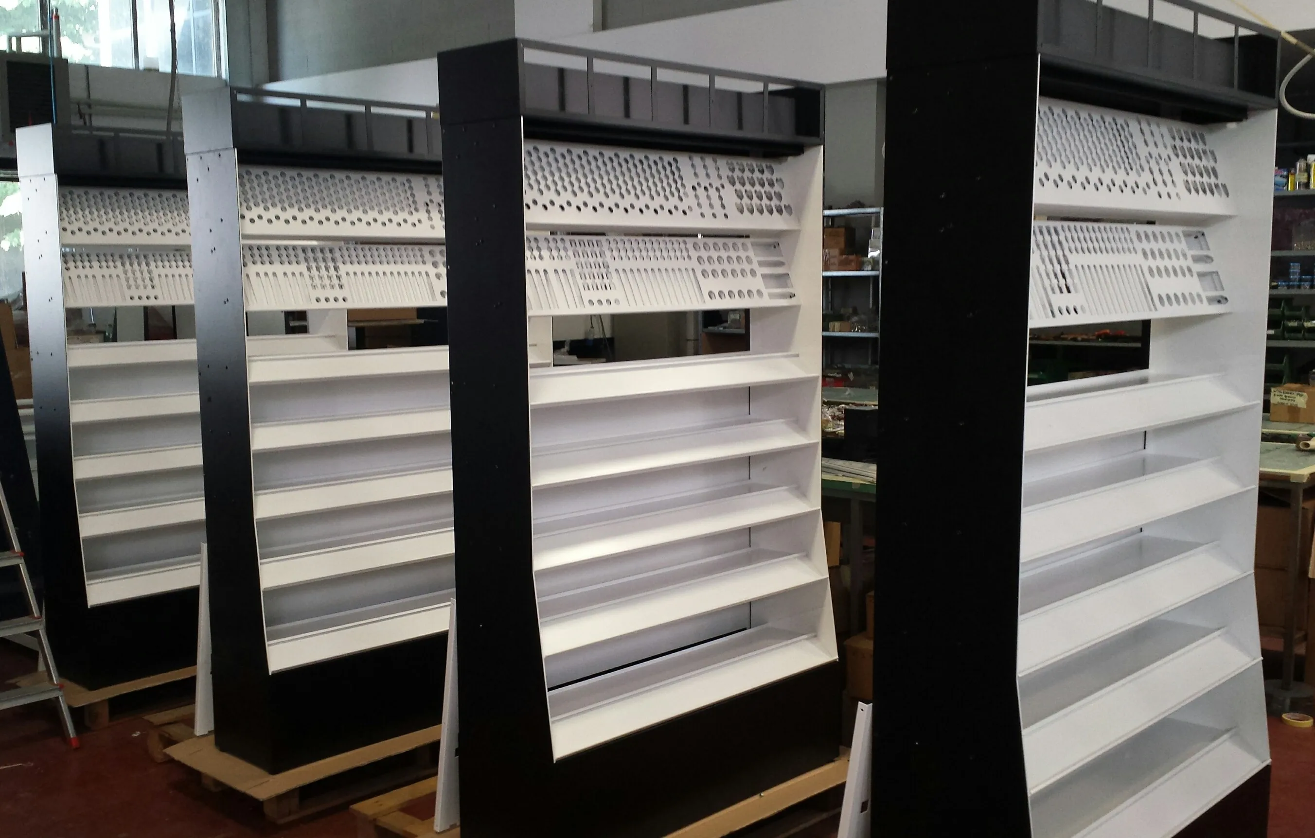 Customized General Tester Stand Made In Italy Best Seller Display For ...